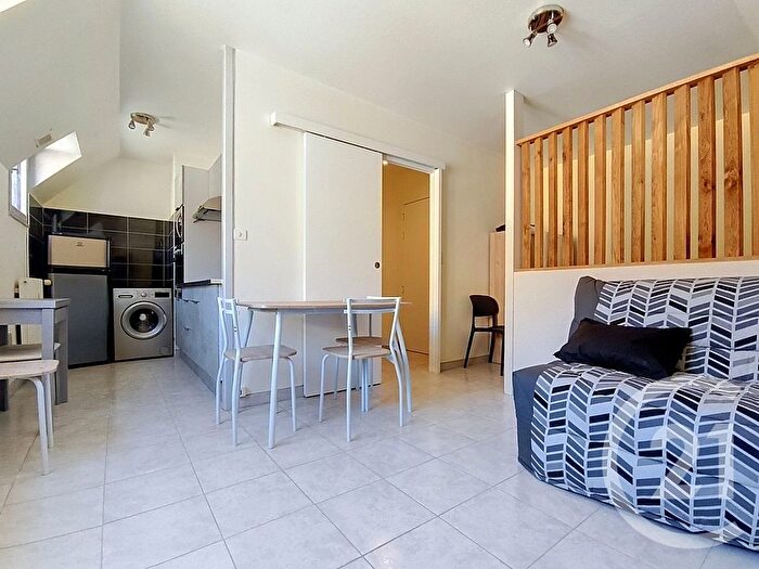 Appartement 2 pièces à Troyes, Cathédrale, à vendre