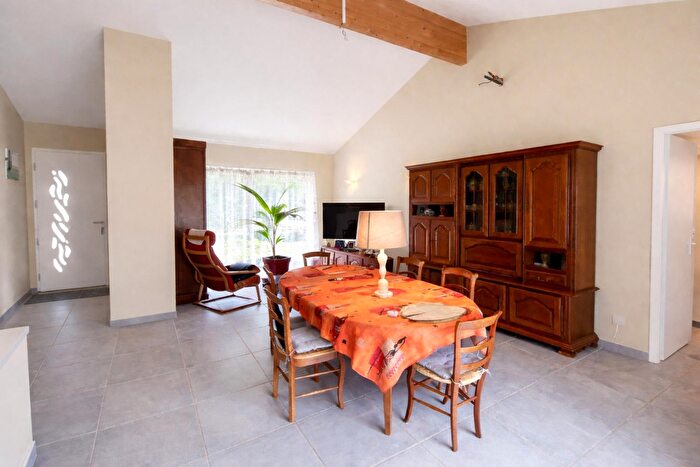 Jau-Dignac-et-Loirac - Maison 3 pièces à vendre