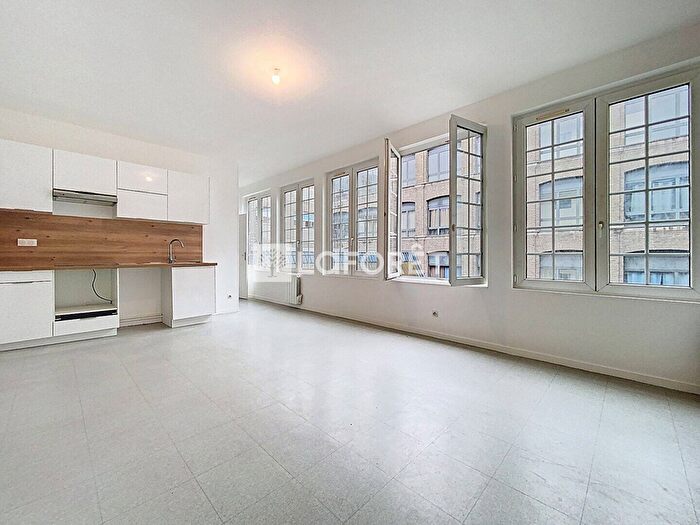 Appartement à louer - Parc Saint Cyr, Elbeuf - 2 pièces - 1 chambre