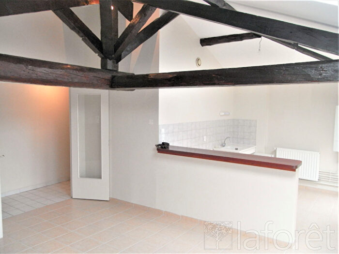 Appartement à louer - Givors - 3 pièces - 2 chambres