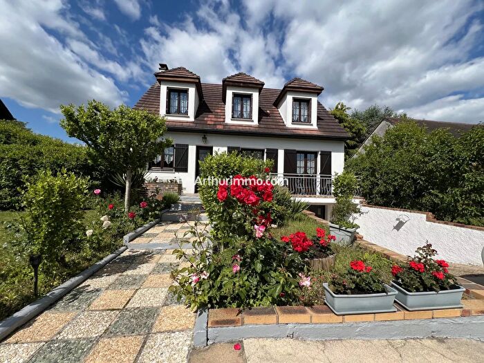 Maison 7 pièces à Sucy-en-Brie, Petit Val, Côte, à vendre