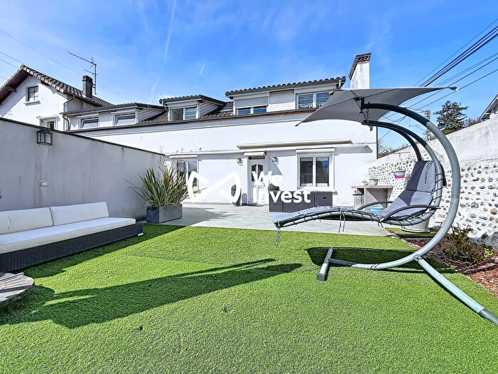 Maison à vendre - Bizanos - 5 pièces - 3 chambres