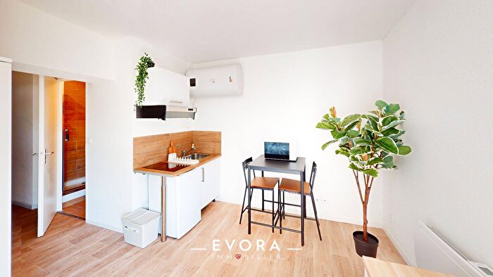 Appartement à louer - Les îles, Metz - 1 pièce