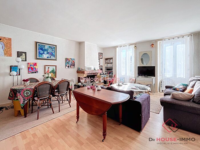 Maisons à vendre et appartements à louer - 1