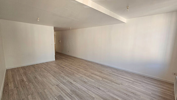 Appartement 1 pièce à Le Luc, à vendre