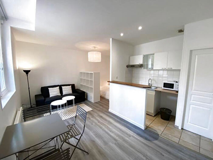 Appartement à louer - Bordeaux, Saint-Seurin - 1 pièce