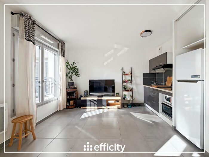 Appartement à vendre - Émerainville - 1 pièce - 1 chambre