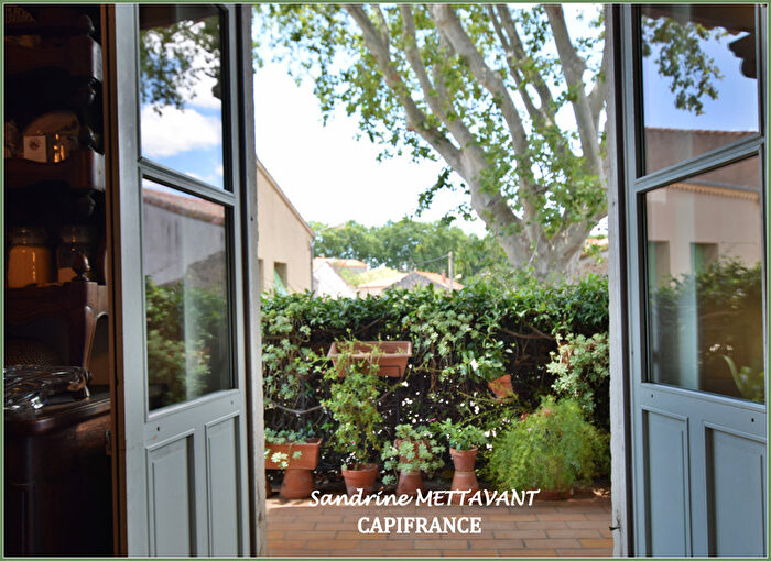 Maison à vendre - Saint-Thibéry - 10 pièces - 4 chambres