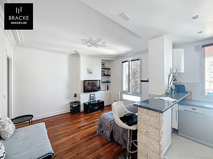 Appartement à vendre - Courbevoie, Marceau République - 2 pièces - 1 chambre