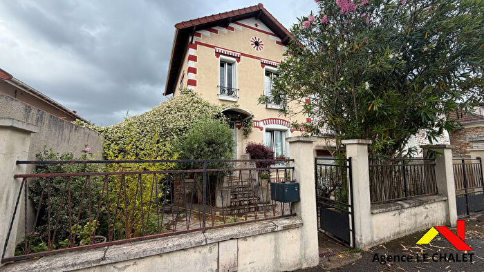 Villeneuve-le-Roi, Faisanderie : Maison 4 pièces à vendre