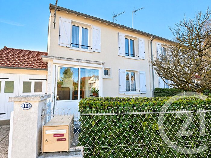 Maison 4 pièces à vendre à Varennes-Vauzelles