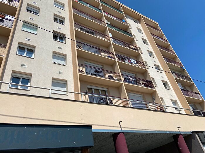 Appartement à vendre - La Courneuve, Quatre-Routes, Anatole France - 3 pièces - 2 chambres