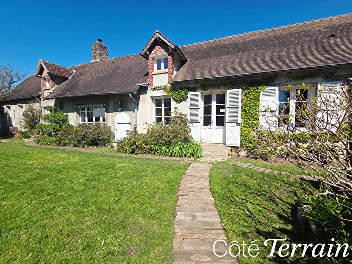 Maison 8 pièces à Sonchamp, à vendre