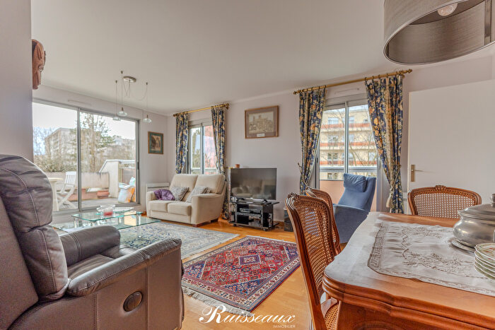 Appartement à vendre - Talant, Centre-ville - 4 pièces - 3 chambres