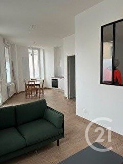Appartement 2 pièces à Cossé-le-Vivien, à louer