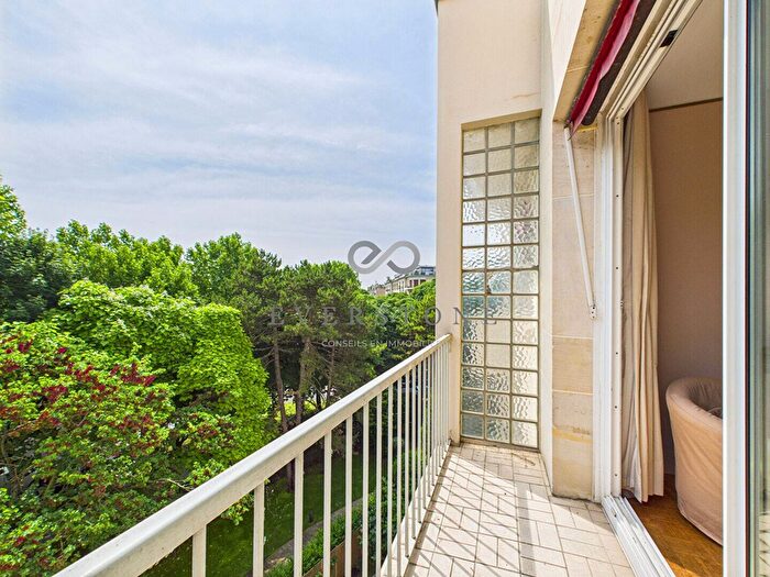 Appartement à louer - Parc dOrléans, Neuilly-sur-Seine - 3 pièces - 2 chambres