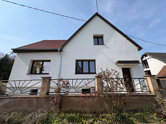 Maison à louer - Alteckendorf - 5 pièces - 4 chambres