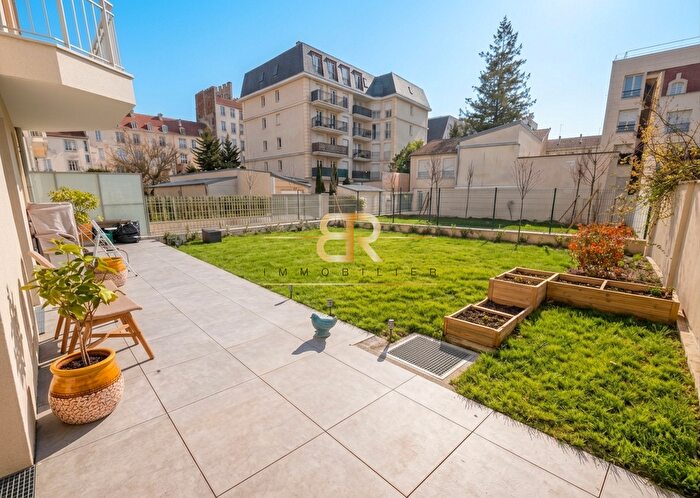 Appartement à vendre - Maisons-Alfort, Alfort - 3 pièces - 2 chambres