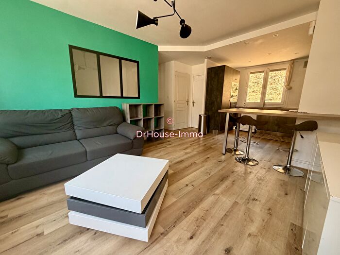 Brive-la-Gaillarde, Centre-ville, Pont Cardinal, Champanatier : Maison 7 pièces à vendre
