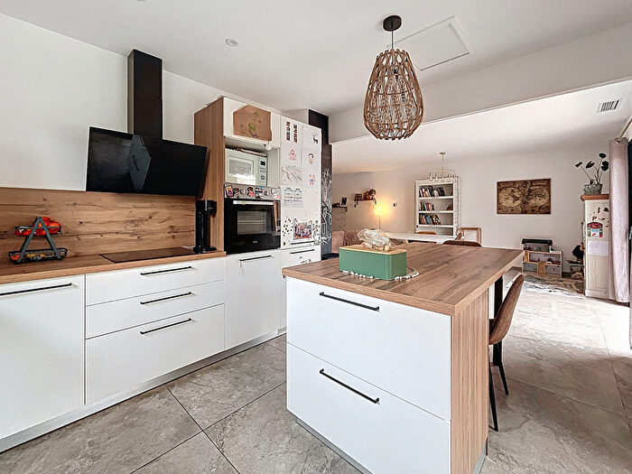 Maison à vendre - Corbère - 6 pièces - 4 chambres