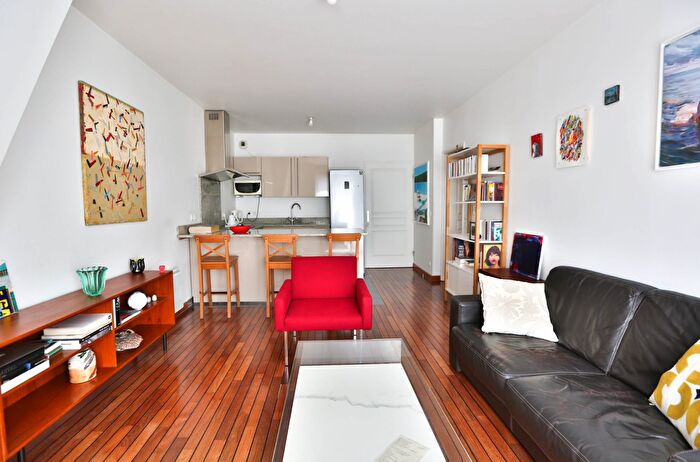 Appartement 3 pièces à vendre - Noisy-le-Grand, Centre-ville