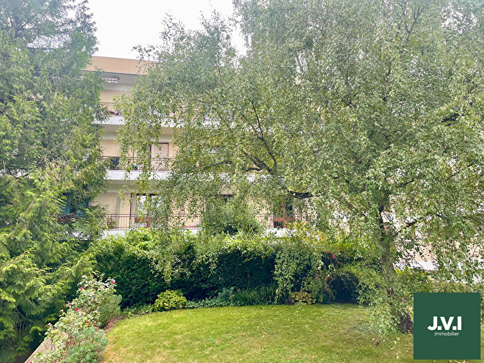 Appartement à vendre - Montmorency, Centre Montmorency - 1 pièce - 1 chambre