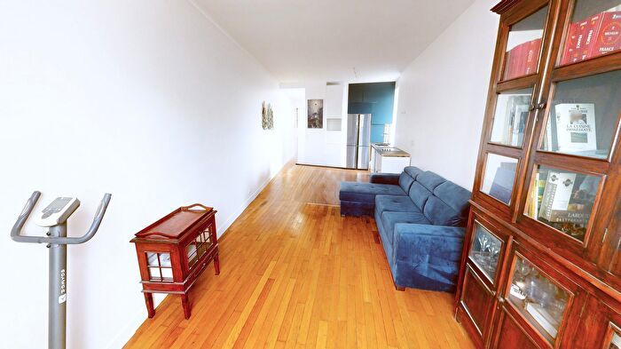 Appartement 2 pièces à vendre à Saint-Cloud