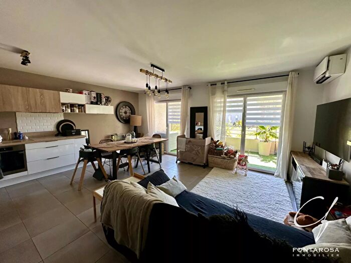 Appartement à vendre - Fréjus, Caïs - 3 pièces - 2 chambres