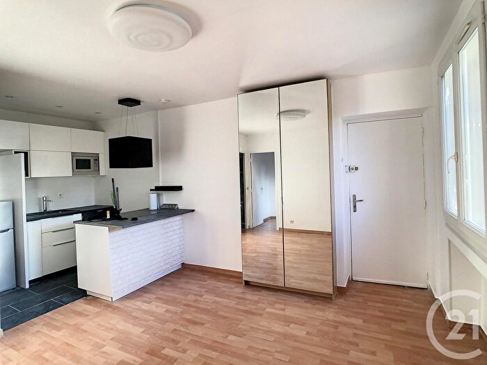 Appartement à louer - Thiais, Centre-ville - 2 pièces - 1 chambre