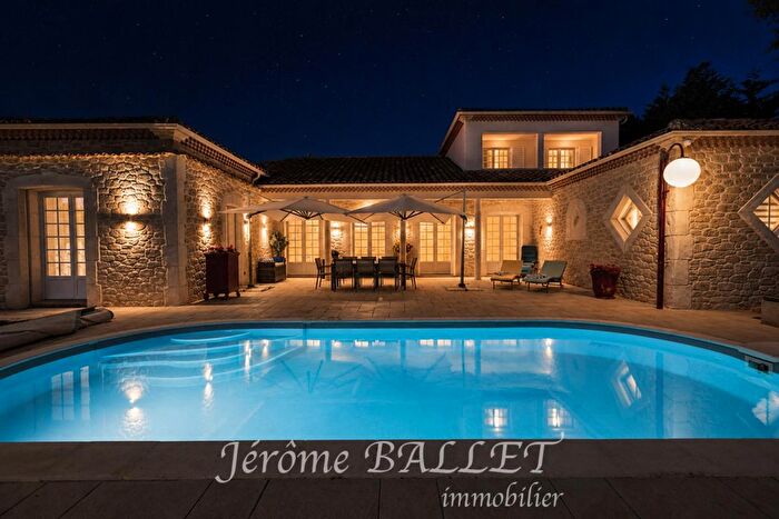 Maison 5 pièces à Cazaubon, à vendre