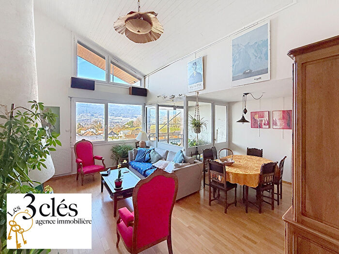 Appartement à vendre - Chambéry, Le Vieux - 5 pièces - 4 chambres