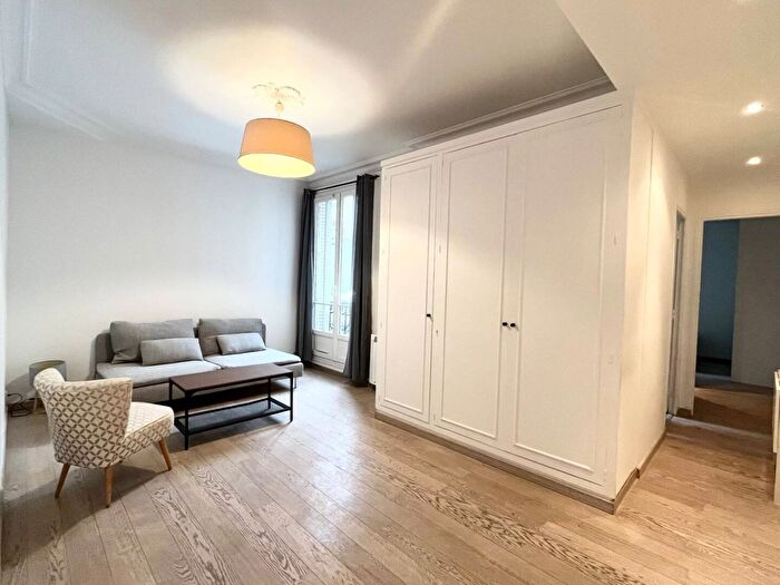 Appartement à louer - Ternes-Maillot, Paris ème - 2 pièces - 1 chambre