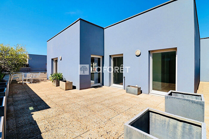 Appartement 5 pièces à vendre à Saint-Ouen, Pasteur, Zola