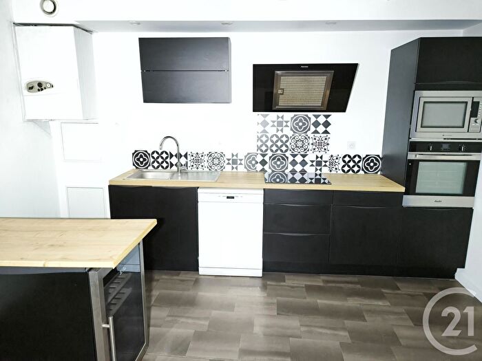 Maison à vendre - Broons - 4 pièces - 3 chambres