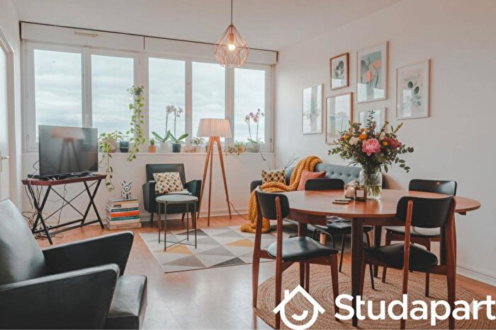 Appartement à louer - Barberie, Nantes - 1 pièce - 2 chambres