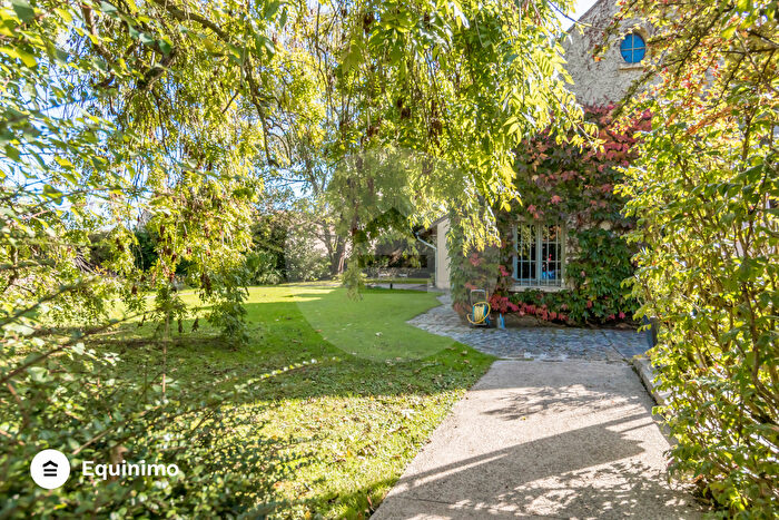 Maison à vendre - Louveciennes - 9 pièces - 6 chambres