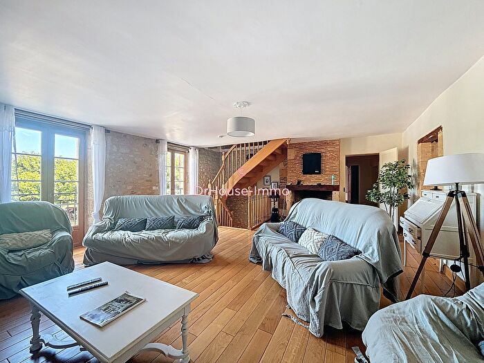 Maison à vendre - Mauzac-et-Grand-Castang - 10 pièces - 7 chambres