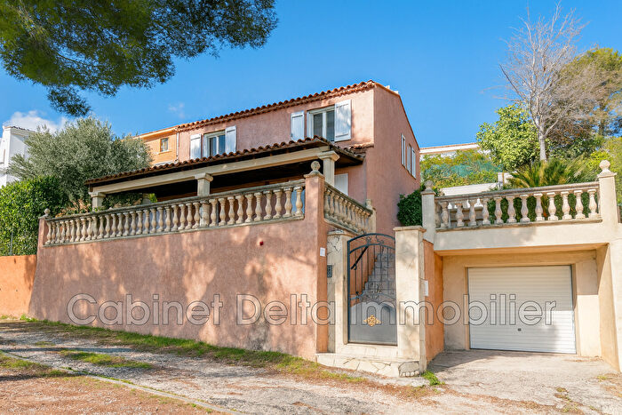 Maison 4 pièces à vendre à Ollioules, Quiez
