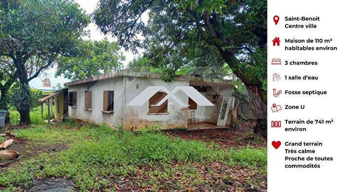 Maison à vendre - Saint-Benoît, Centre-ville Rive droite - 6 pièces - 3 chambres