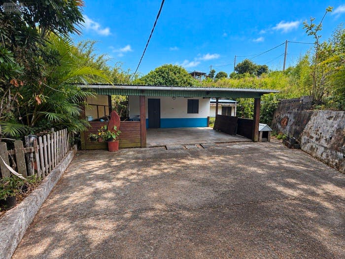 Saint-Denis, La Montagne 15ème - Maison 4 pièces à vendre