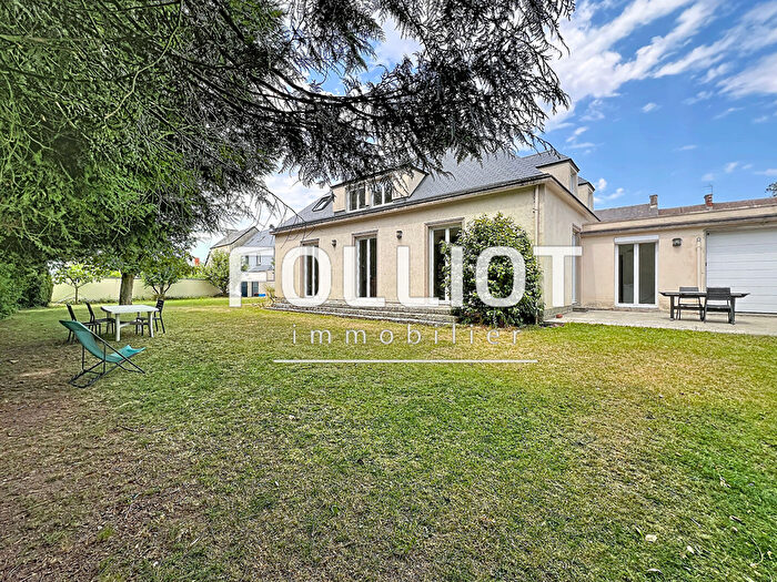 Saint-Lô, Est : Maison 8 pièces à vendre