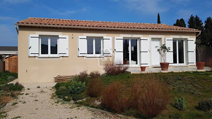 Maison 4 pièces à louer à Barbentane