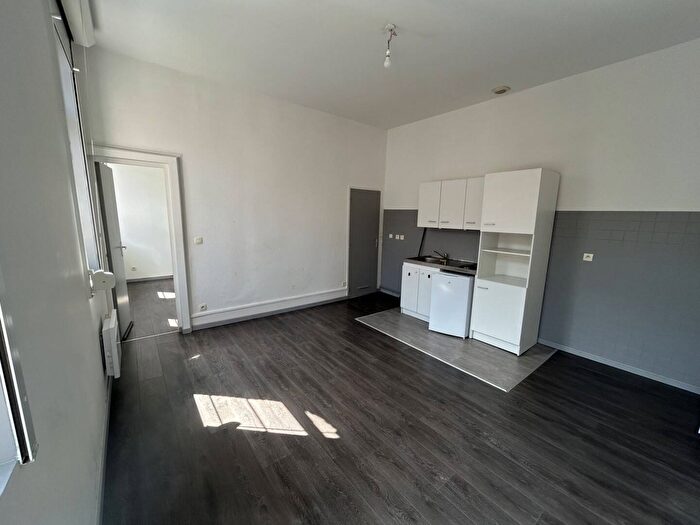 Appartement à louer - Amiens - 2 pièces - 1 chambre