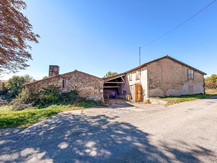 Maison 4 pièces à vendre à Cambon