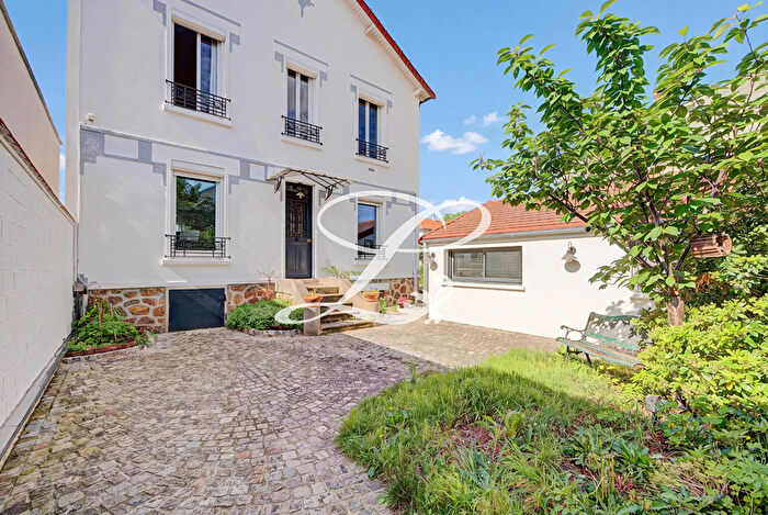 Maison 6 pièces à vendre - Le Mesnil-le-Roi