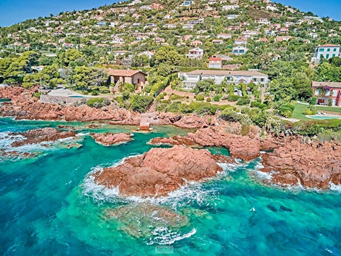 Saint-Raphaël - Maison 8 pièces à vendre