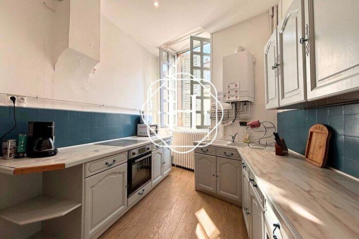 Appartement à louer - Bourg en Bresse - 4 pièces - 3 chambres