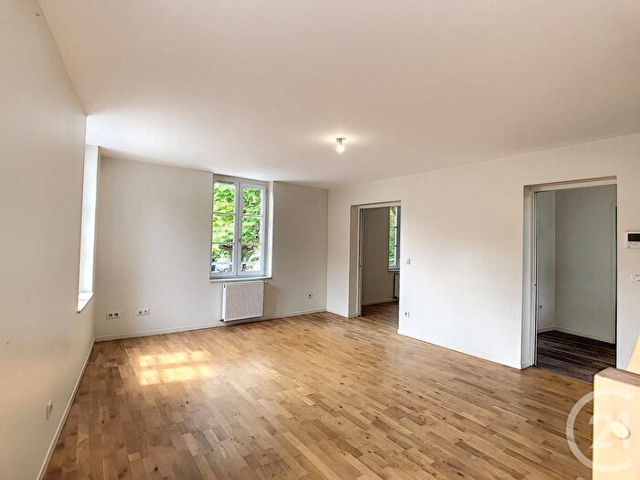 Appartement à louer - Crepy en Valois - 4 pièces - 2 chambres