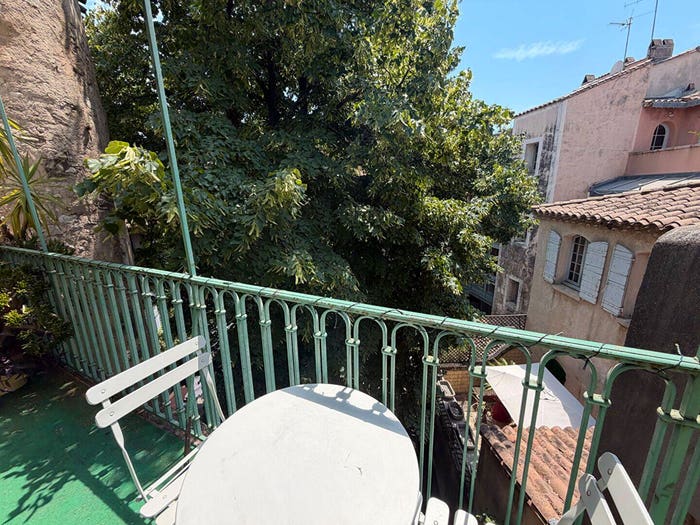 Appartement 3 pièces à Arènes, Nîmes, à louer