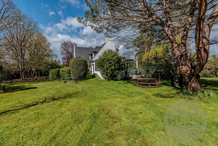 Maison à vendre - Rambouillet - 8 pièces - 5 chambres